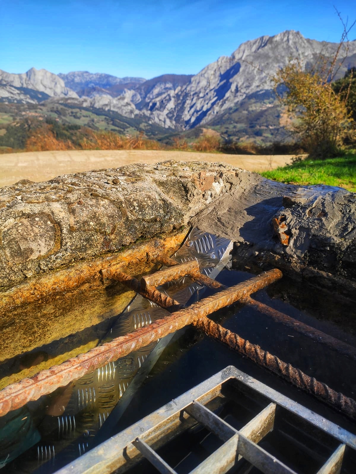 MASAS DE AGUA EN RED NATURA 2000 - Mejorando la Diversidad Acuatica en ...